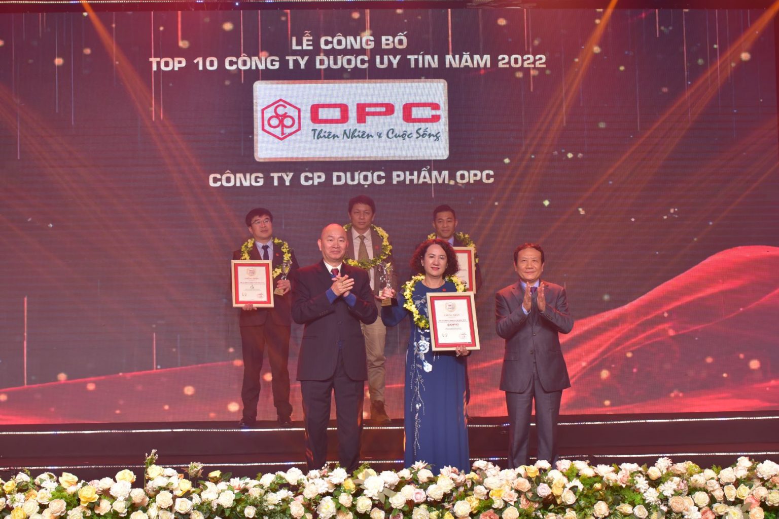OPC nhận giải thưởng Top 10 Công ty Dược Việt Nam Uy Tín 2022